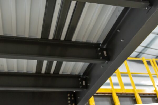 What You Need to Know About Platform Loading - Steele Solutions